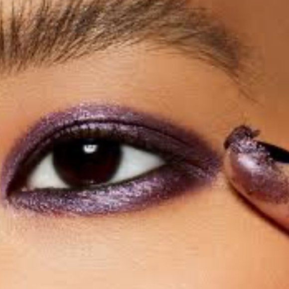 MAC Cosmetics | Makeup | Rare Mac Feel The Fever Dazzleshadow | Poshmark